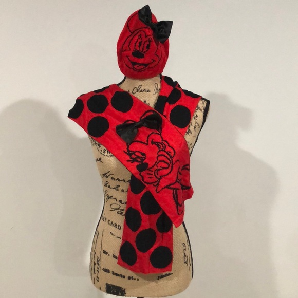 Disney | Accessories | Minnie Mouse Hat Scarf Set | Poshmark
